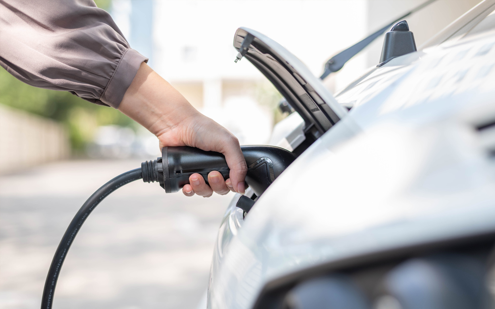 Why EV Charger Installers Should Partner With Lonestar